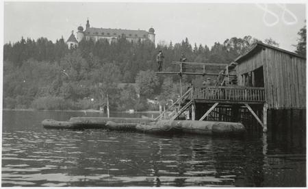 Inflatable Definition, Meaning & Usage | FineDictionary.com