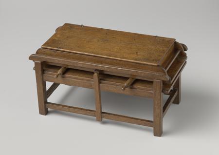 Mangle Definition, Meaning & Usage | FineDictionary.com