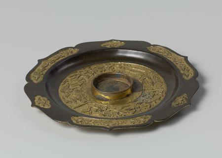 Platter Definition, Meaning & Usage | FineDictionary.com