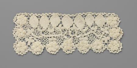 Interlink Definition, Meaning & Usage | FineDictionary.com