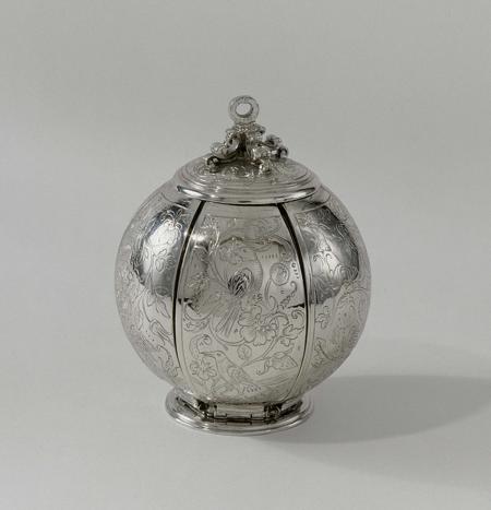 Pomander Definition, Meaning & Usage | FineDictionary.com