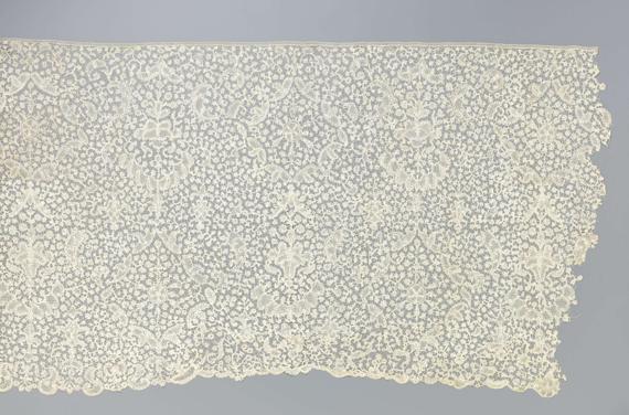 Alb Definition, Meaning & Usage | FineDictionary.com