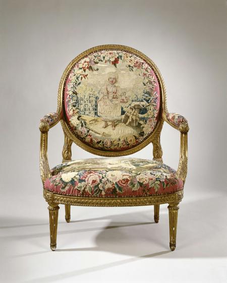 Gilt Definition, Meaning & Usage | FineDictionary.com