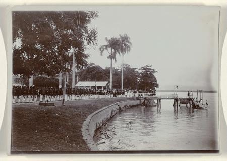 Jetty Definition, Meaning & Usage | FineDictionary.com