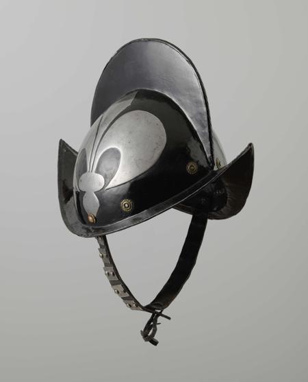 Blacken out Definition, Meaning & Usage | FineDictionary.com