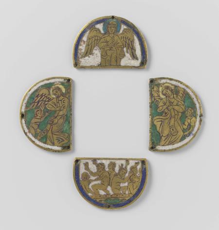 Sheathed Definition, Meaning & Usage | FineDictionary.com