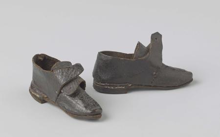 Instep Definition, Meaning & Usage | FineDictionary.com