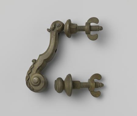 Knocker Definition, Meaning & Usage | FineDictionary.com