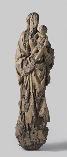 Enclose Definition, Meaning & Usage | FineDictionary.com