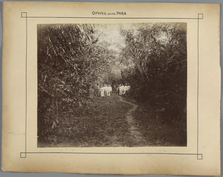 Para Definition, Meaning & Usage | FineDictionary.com