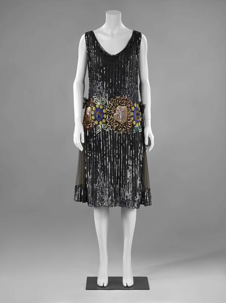 Sequin Definition, Meaning & Usage | FineDictionary.com