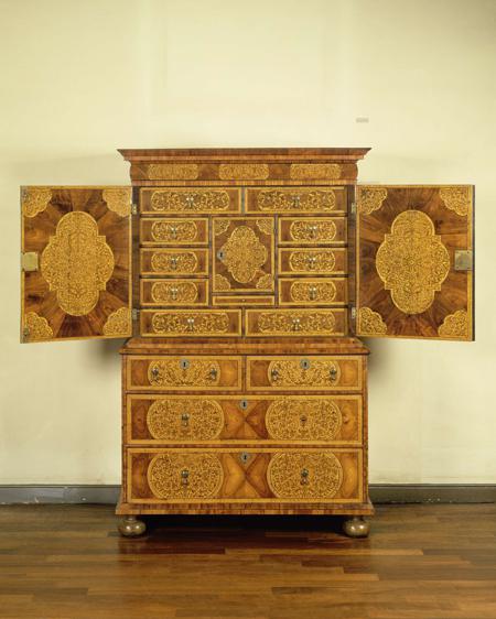 Drawer Definition, Meaning & Usage | FineDictionary.com