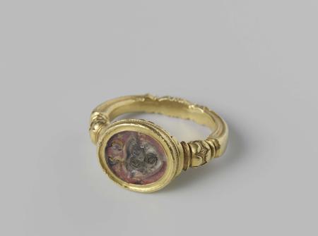 Signet Definition, Meaning & Usage | FineDictionary.com