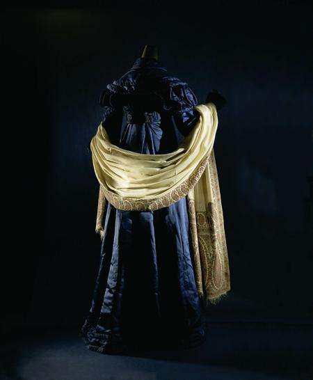 Cashmere Definition, Meaning & Usage | FineDictionary.com