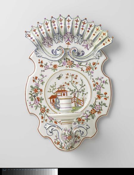 Enclose Definition, Meaning & Usage | FineDictionary.com