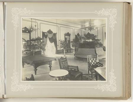 Divan Definition, Meaning & Usage | FineDictionary.com