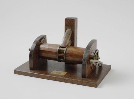 Spindle Definition, Meaning & Usage | FineDictionary.com