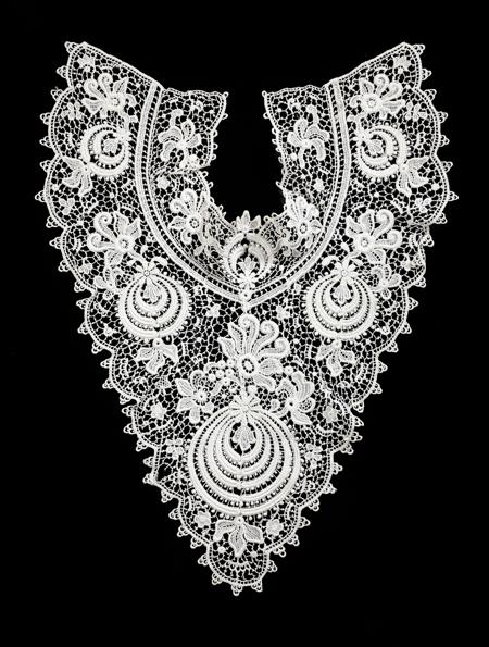 Fourfold Definition, Meaning & Usage | FineDictionary.com