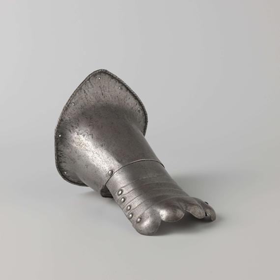 Bulge Definition, Meaning & Usage | FineDictionary.com