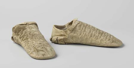 Incisive Definition, Meaning & Usage | FineDictionary.com