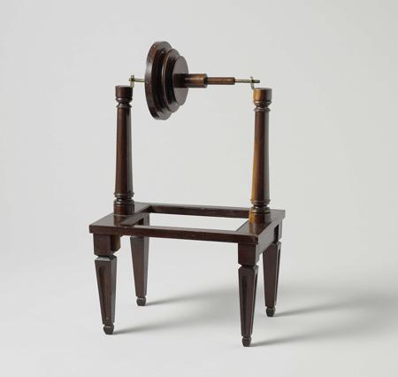 Windlass Definition, Meaning & Usage | FineDictionary.com