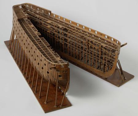 Strutting Definition, Meaning & Usage | FineDictionary.com