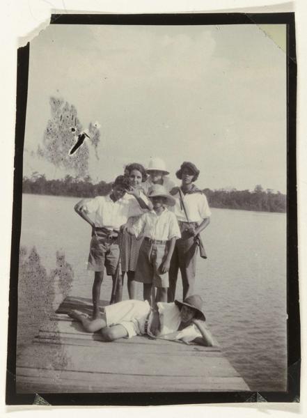 Jetty Definition, Meaning & Usage | FineDictionary.com