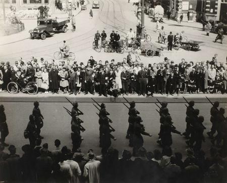 Midst Definition, Meaning & Usage | FineDictionary.com