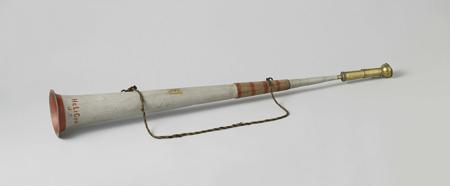 Foghorn Definition, Meaning & Usage | FineDictionary.com