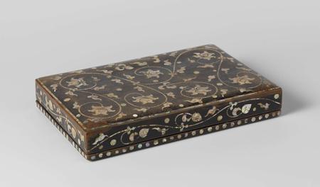 Lacquer Definition, Meaning & Usage | FineDictionary.com