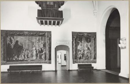 Whitewashed Definition, Meaning & Usage | FineDictionary.com