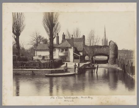 Ashore Definition, Meaning & Usage | FineDictionary.com