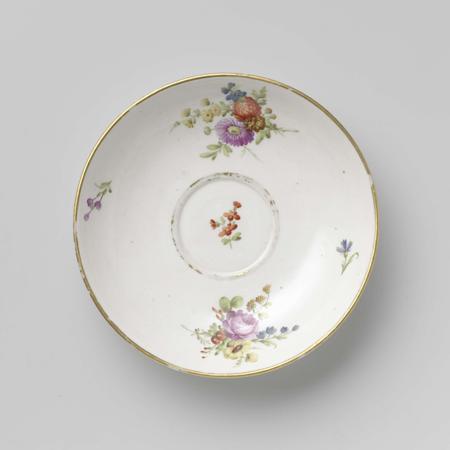 Platter Definition, Meaning & Usage | FineDictionary.com