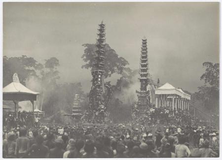 Cremation Definition, Meaning & Usage | FineDictionary.com