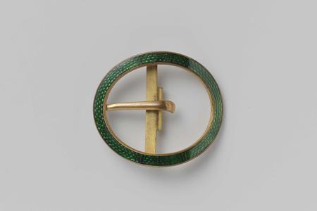 Belt buckle Definition, Meaning & Usage | FineDictionary.com