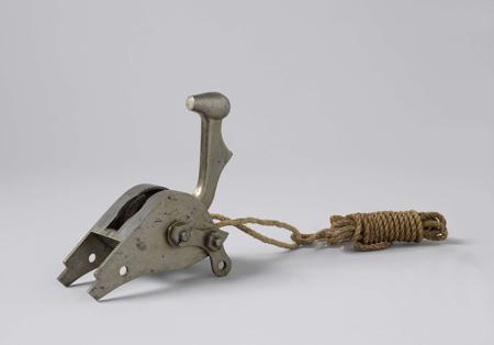 Pull-off Definition, Meaning & Usage | FineDictionary.com