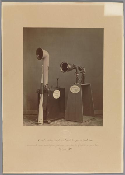 Horn Definition, Meaning & Usage | FineDictionary.com