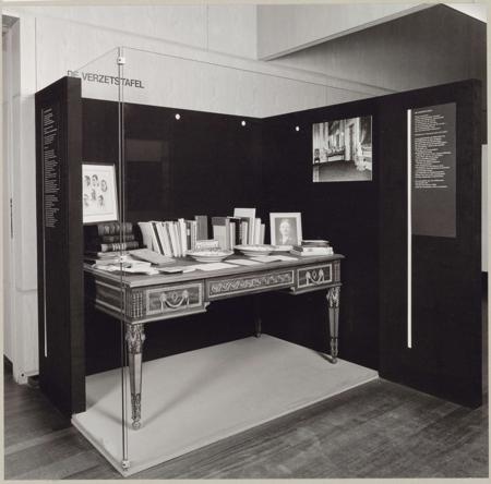 Furnish Definition, Meaning & Usage | FineDictionary.com