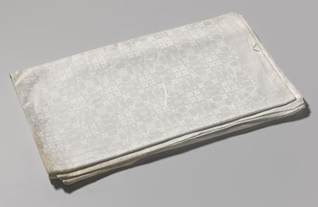 Pelt Definition, Meaning & Usage | FineDictionary.com