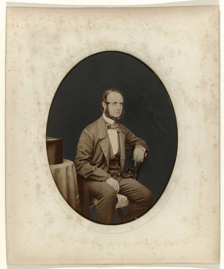 Passe-partout Definition, Meaning & Usage | FineDictionary.com