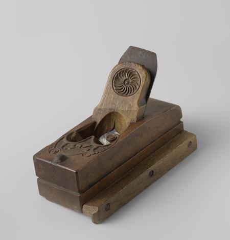 Rebate Definition, Meaning & Usage | FineDictionary.com