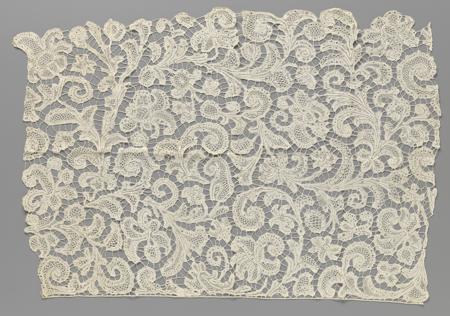 Alb Definition, Meaning & Usage | FineDictionary.com