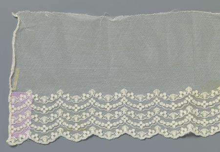 Streamer Definition, Meaning & Usage | FineDictionary.com