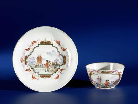 Saucer Definition, Meaning & Usage | FineDictionary.com