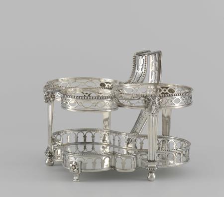 Three-lobed Definition, Meaning & Usage | FineDictionary.com