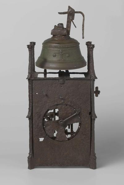 Cogwheel Definition, Meaning & Usage | FineDictionary.com