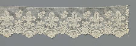 Valenciennes lace Definition, Meaning & Usage | FineDictionary.com