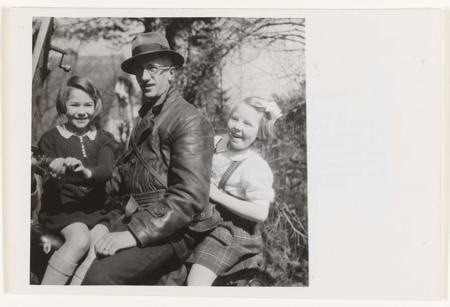 Kee Definition, Meaning & Usage | FineDictionary.com