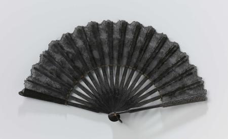 Fanning machine Definition, Meaning & Usage | FineDictionary.com