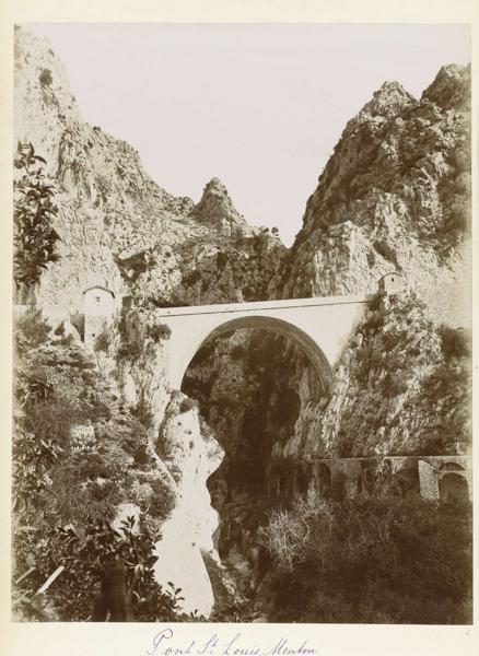 Border Definition, Meaning & Usage | FineDictionary.com